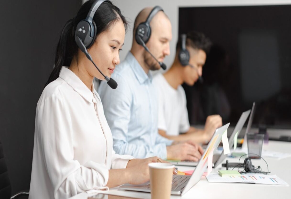 What is Average Handle Time (AHT) and How Can You Reduce It?