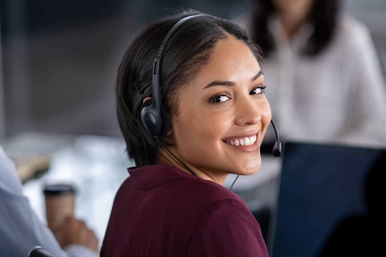 What Is Contact Center Compliance? Key Rules and Best Practices - Voice.ai