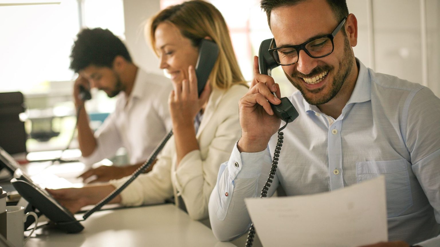 How to Choose the Best VoIP Phone Type for Your Business