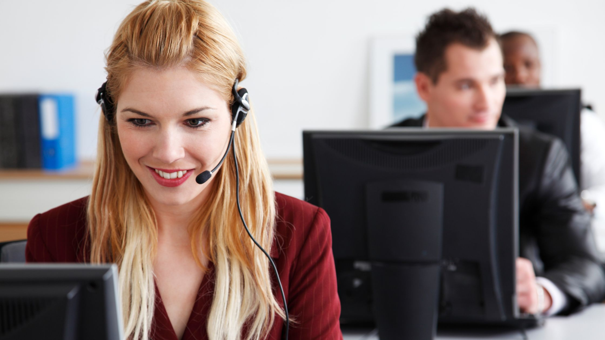 27 Best Outbound Call Center Tools That Increase Connect Rates - Voice.ai